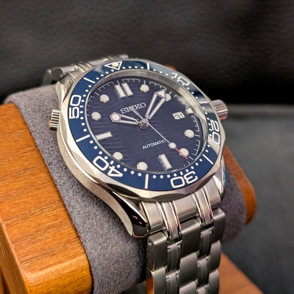 Seamaster 300 – Casino Royale Homage – PS Watch Mods
